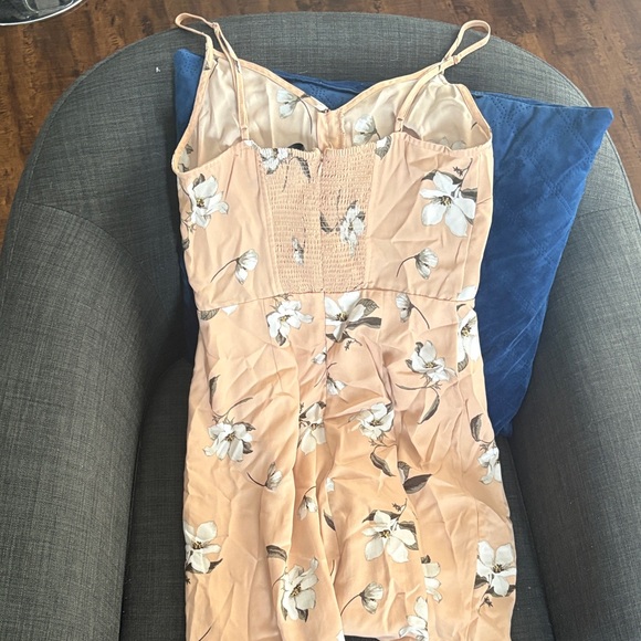 Dynamite | Dresses | Dynamite Peach Floral Mini Dress | Poshmark